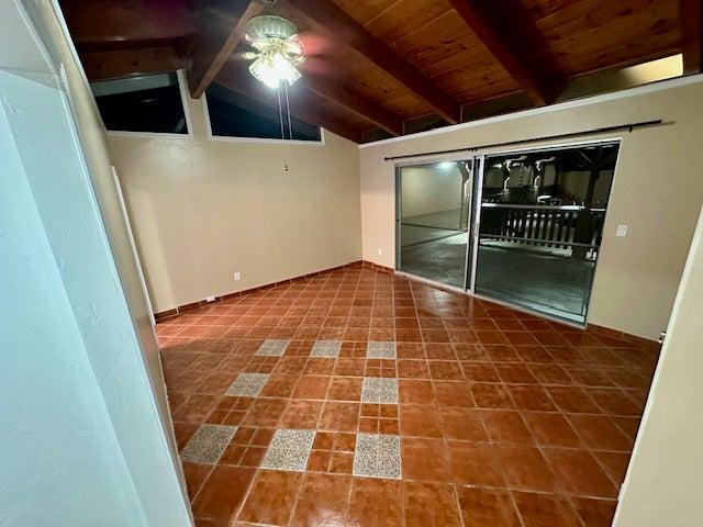 Master bedroom + Private Rooms + Studio