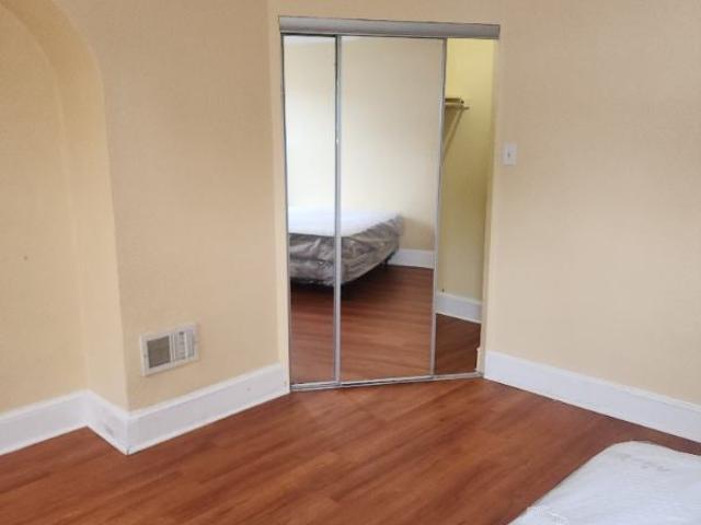 Master BR rooming house