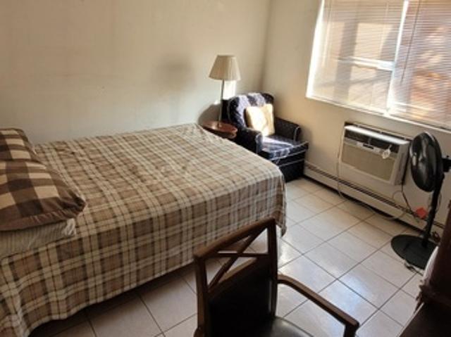 Master & Guest Rooms in Elmhurst