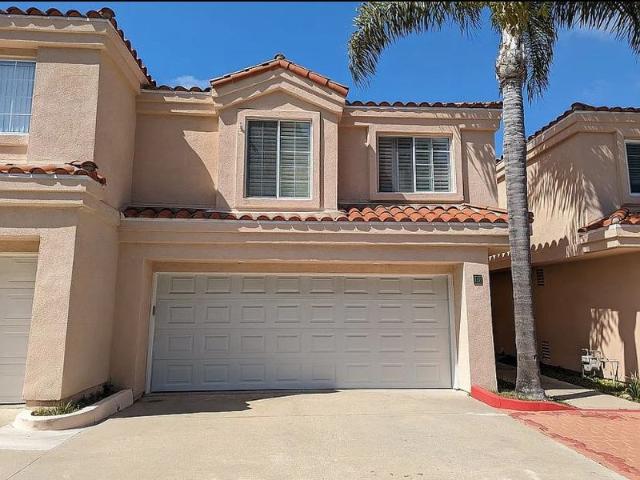 Master suite in Costa Mesa Aug Oct