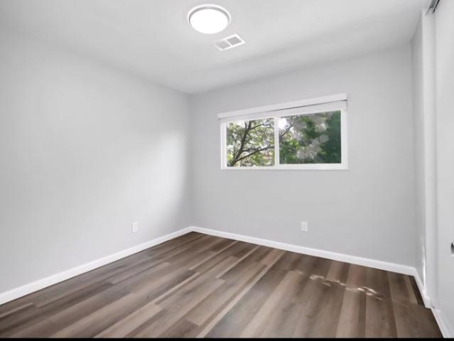 Master room $1,400 and Normal Room $900