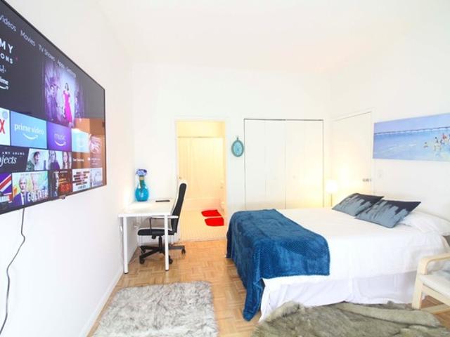 Master Room & Ensuite Bath FiDi