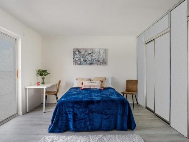 Master Room & Shared Bath Miami Beach