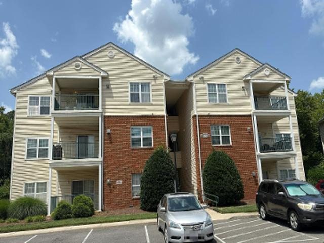 Masters Row Apt A