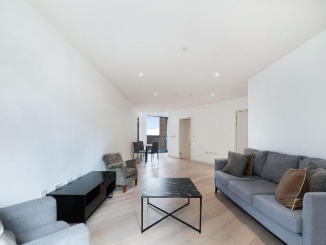 Masthead House, Royal Wharf, London E16, 2 bed flat to rent, £2,650 pcm | PrimeLocation