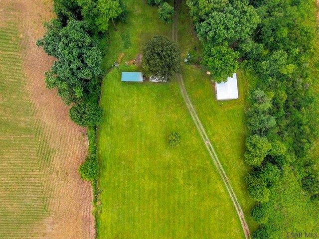 Mastillo Rd, Hollsopple, PA 15935