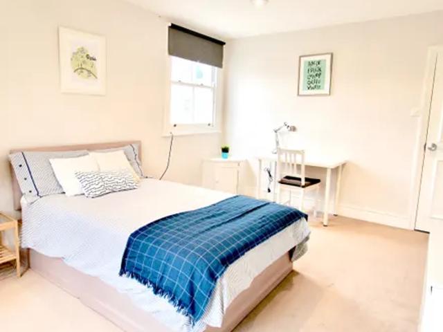 Masumin's Kiosk, Old York Road, London, SW18 1LD, United Kingdom | Room for rent #154571059 | Rentberry