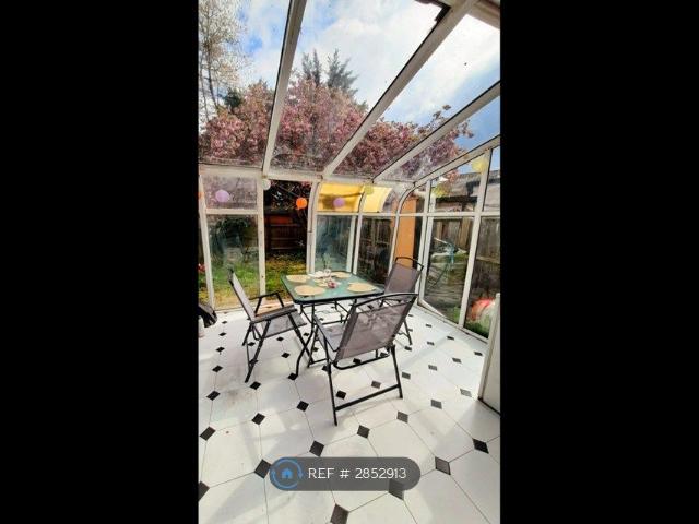 Maswell Park Road, Hounslow TW3, 2 bed end terrace house to rent, £2,100 pcm | PrimeLocation