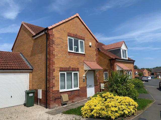 Masefield Avenue, Holmewood, Chesterfield S42, 2 bed property to rent, £1,200 pcm | PrimeLocation