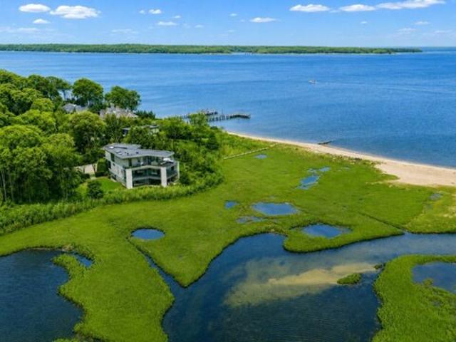 Mashomuck Dr, Sag Harbor, Home For Sale