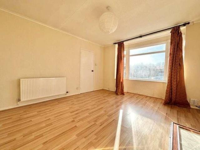 Maskelyne Avenue, Bristol, BS10
