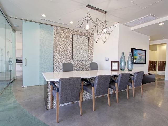 Mason Oliver 1 Bedroom Apartment for Rent at 11 S 12th St, Phoenix, AZ 85034 Eastlake Park