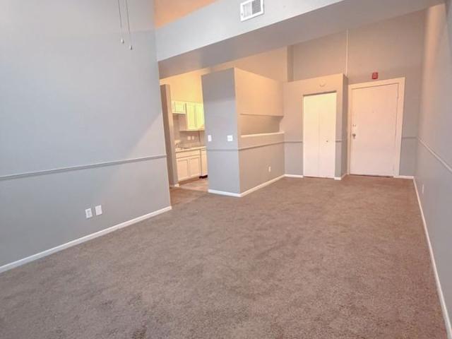 Mason School Apartments 2 Bedroom Apartment for Rent at 1012 S 24th St, Omaha, NE 68108 Columbus Park