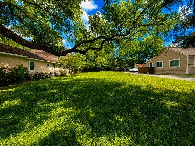 Mason St, Tomball, TX 77375