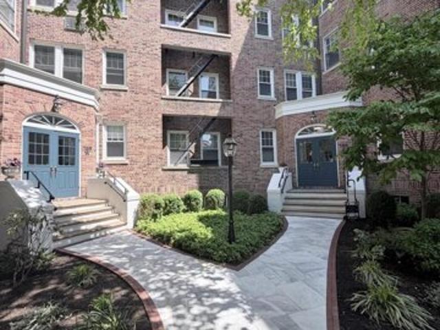 Mason St Apt H, Greenwich, Condo For Sale