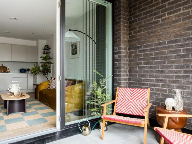 Masonry Place, Hayes UB3, 2 bed flat to rent, £2,335 pcm | PrimeLocation