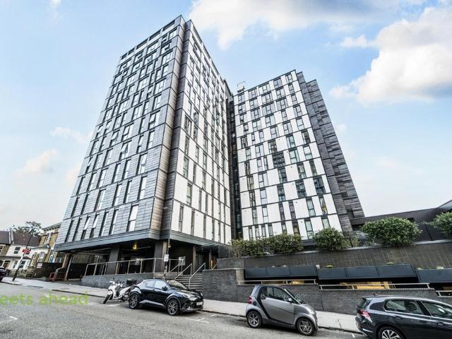 Masons Avenue, Croydon, CR0 2 bed apartment to rent £1,850 pcm £427 pw