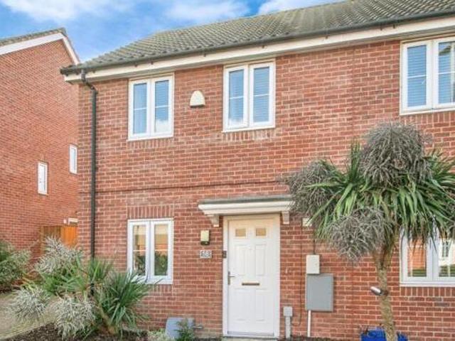 Masons Drive, Great Blakenham, 3 Bedroom End
