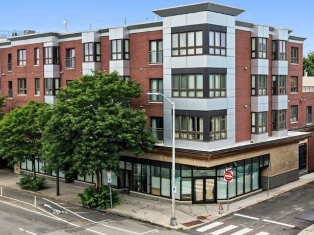Massachusetts Ave Apt,cambridge, Condo For Sale