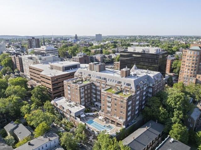 Massachusetts Ave Apt,cambridge, Condo For Sale
