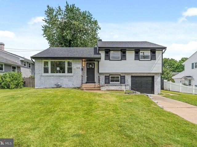 Massachusetts Ave, Cherry Hill, Home For Sale