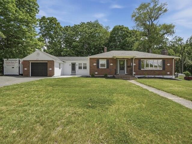 Massasoit Rd, Worcester, Home For Sale