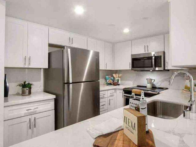 Masselin Park West 1 Bedroom Apartment for Rent at 5700 W 6th St, Los Angeles, CA 90036 Mid City West