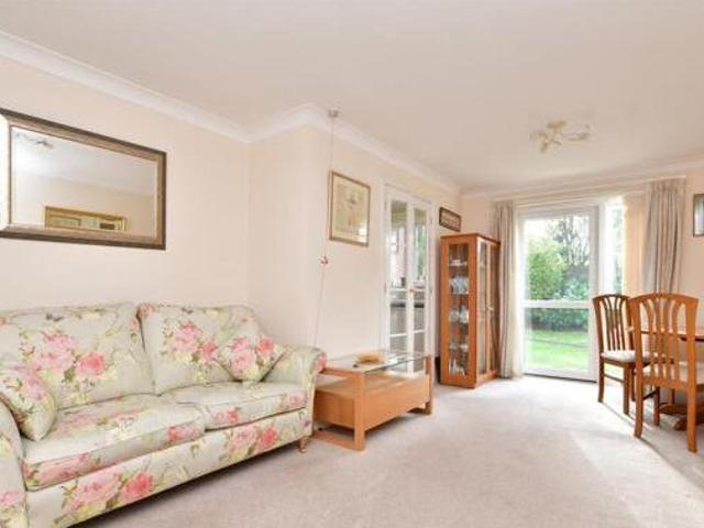 Massetts Road, Horley, 1 Bedroom Ground