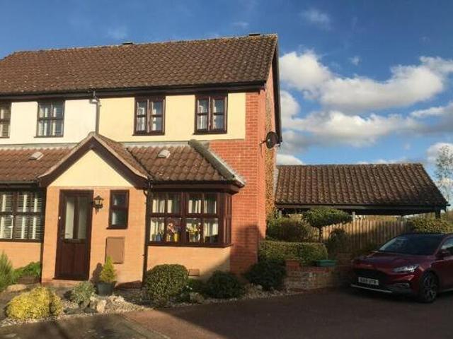 Massey Court, Fakenham, 2 Bedroom End