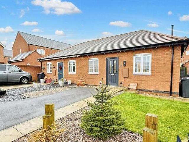 Massey Close, Hugglescote, 2 Bedroom Semi detached