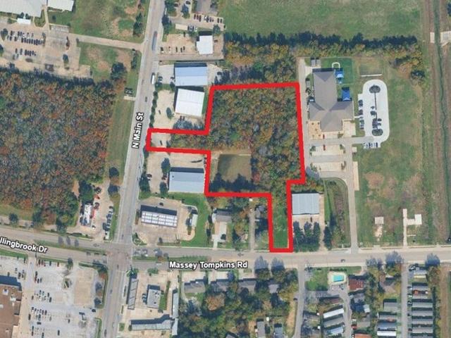 Massey Tompkins Rd, Baytown, TX 77521