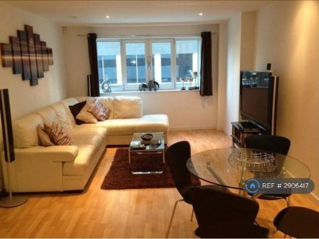 Masshouse Plaza, Birmingham, B5 2 bed flat to rent £1,050 pcm £242 pw