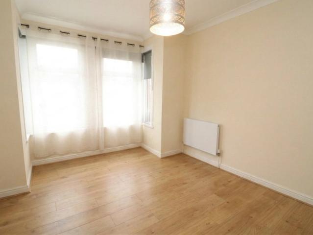 Massive Studio Couples Welcome Move Asap!