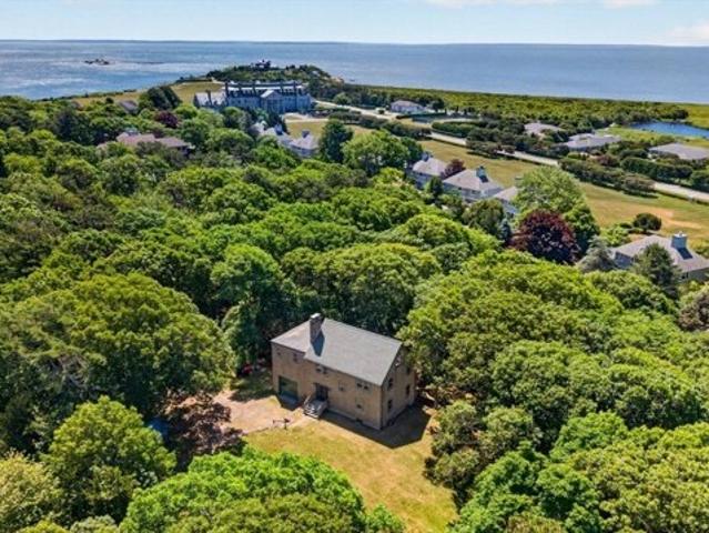 Mattarest Ln, Dartmouth, Home For Sale