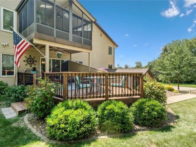 Matterhorn Dr Ne, Cedar Rapids, Condo For Sale