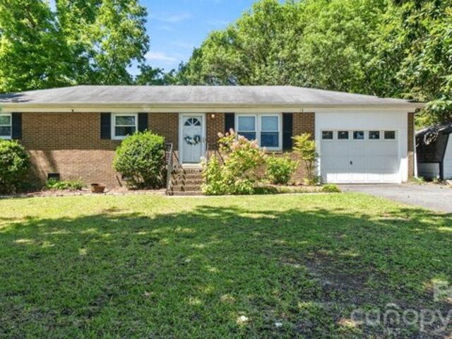 Matthews Indian Trail Rd, Matthews, Home For Sale