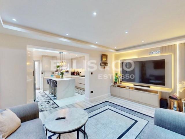 Matthews Road, UB6, Greenford