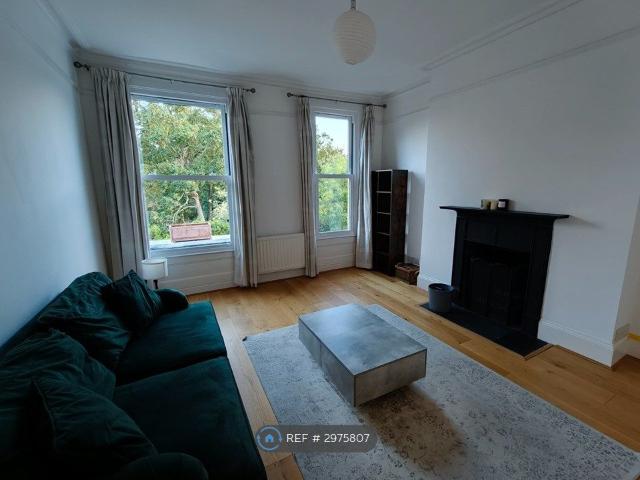 Mattock Lane, London W5, 2 bed flat to rent, £2,300 pcm | PrimeLocation