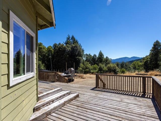 Mattole Rd, Honeydew, CA 95545