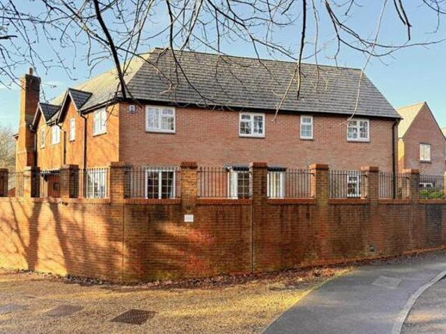 Matchams Close, Matchams, 4 Bedroom Detached