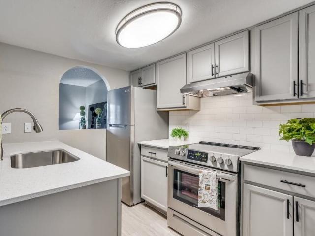Mateo Apartment 2 Bedroom Apartment for Rent at 2007 Springcrest Dr, Arlington, TX 76010