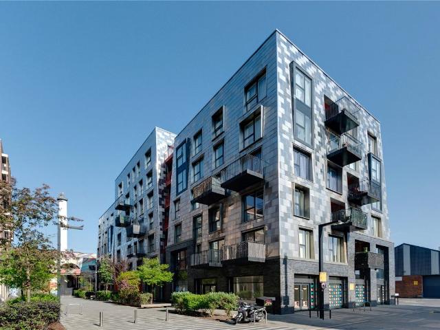 Material Walk, Hayes UB3, 1 bed flat to rent, £1,500 pcm | PrimeLocation