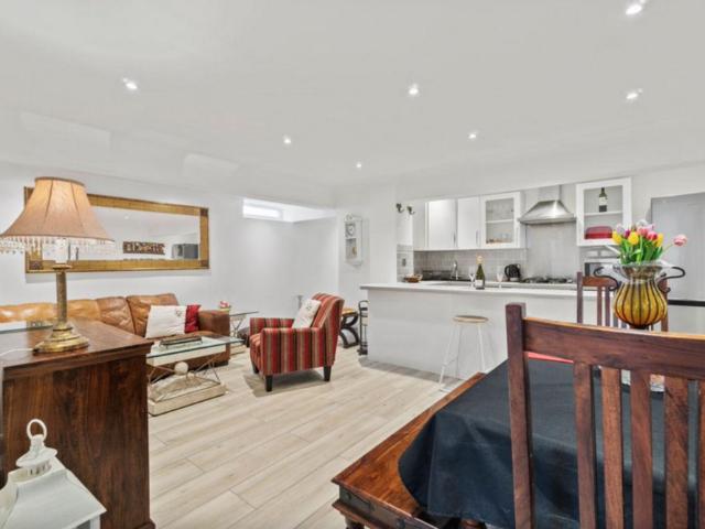 Matheson Road, London W14 2 bed ground floor flat to rent £3,000 pcm £692 pw