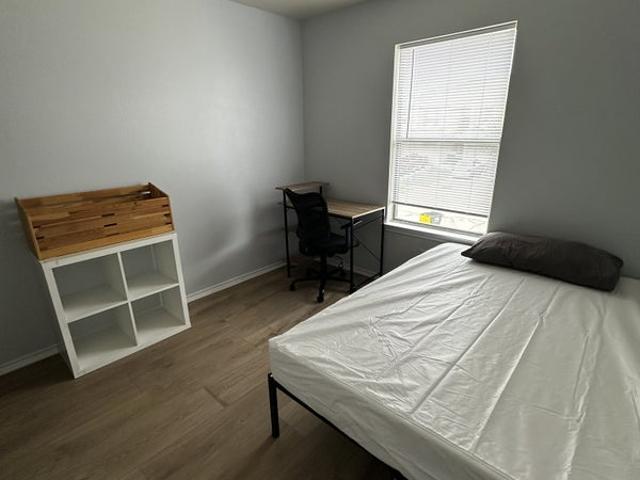 Mathom Landing Room B