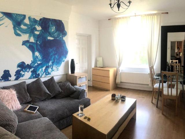 Matilda House, St. Katharines Way, London E1W, Room to rent, £1,000 pcm | PrimeLocation