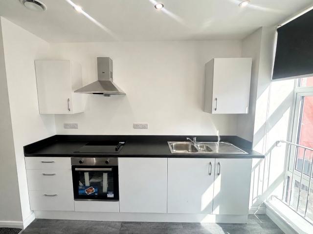 Matlock Road, Coventry CV1, 2 bed flat to rent, £1,250 pcm | PrimeLocation