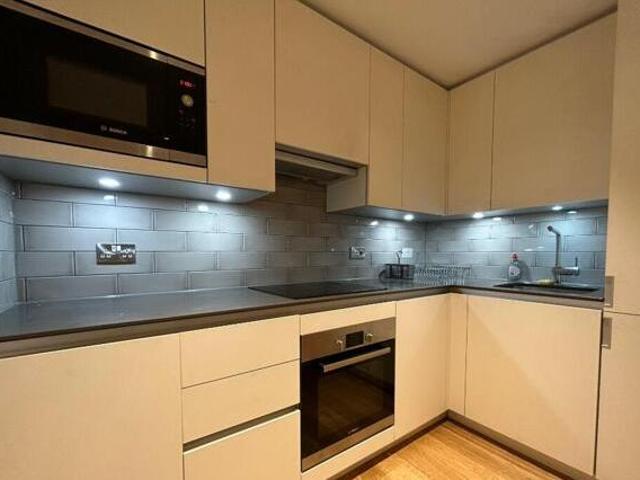 Maud Street, London, 1 Bedroom Apartment