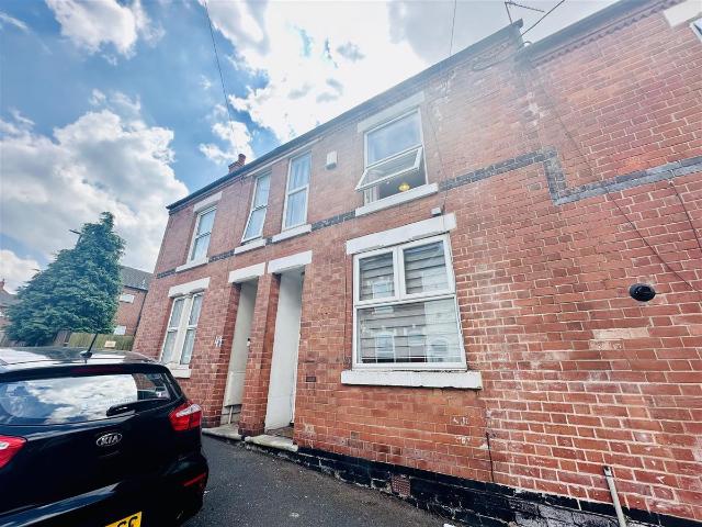 Maud Street, Nottingham NG7, 2 bed terraced house to rent, £925 pcm | PrimeLocation