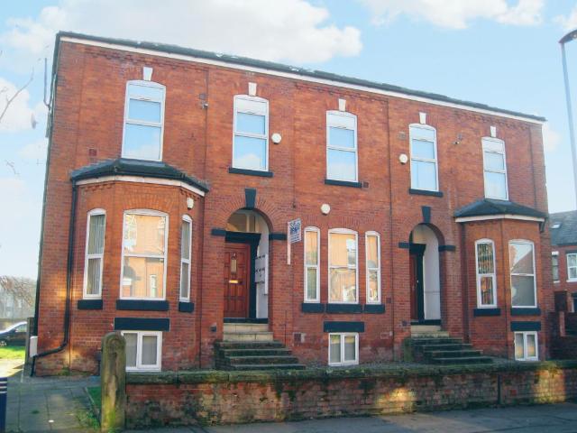 Mauldeth Rd W, Withington M20 2 bed flat to rent £1,073 pcm £248 pw