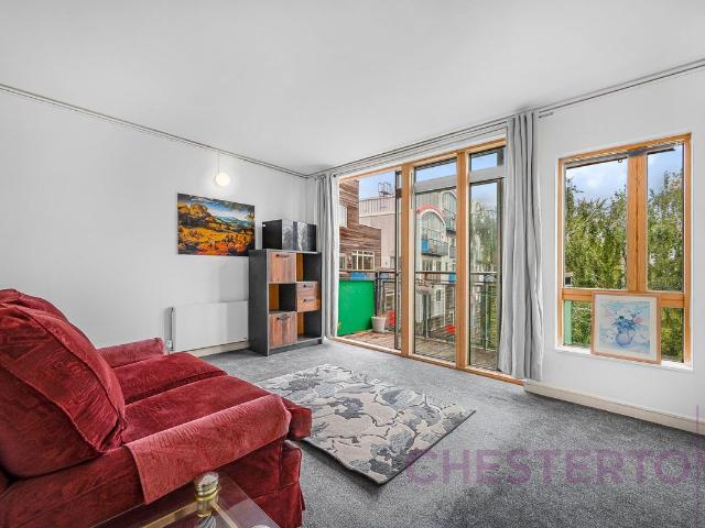 Maurer Court, John Harrison Way SE10, 2 bed flat to rent, £2,600 pcm | PrimeLocation